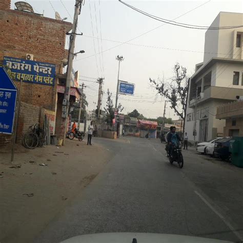 Road Holes Detection Object Detection Dataset By University Of Mumbai