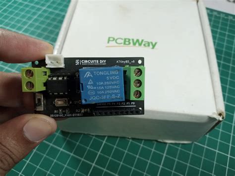 led lamp flasher using attiny85