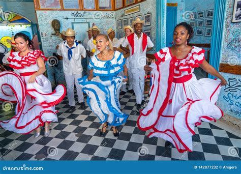 Traditional Cuban Dance