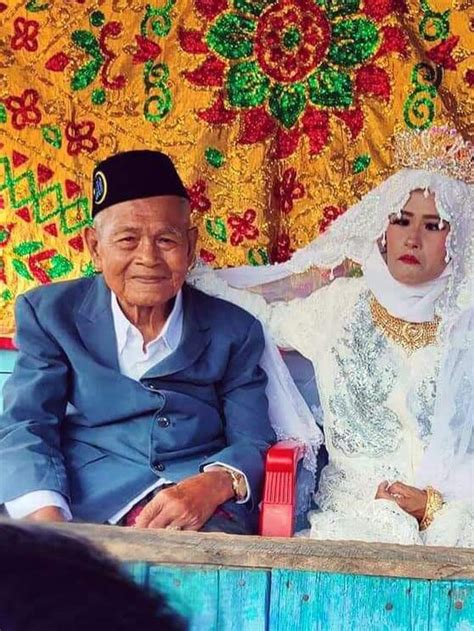 Viral Pernikahan Beda Generasi, Kakek Berusia 100 Tahun dengan Gadis Muda di Sulsel - Regional ...