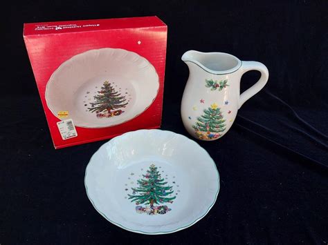 Nikko Happy Holidays 8 Pitcher And 14 Oval Platter