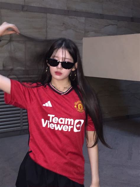 241030 ꒱ Rora Weverse Update Insta Fashion Kpop Fashion Kpop Outfits