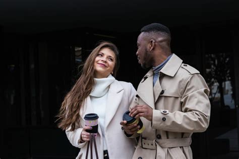 7 Tips for Dating Someone With Dismissive Avoidant Attachment Style