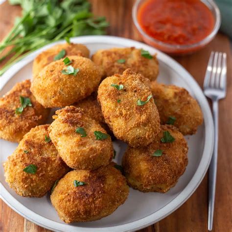Best Potato Croquettes An Easy Potato Appetizer Or Side Dish