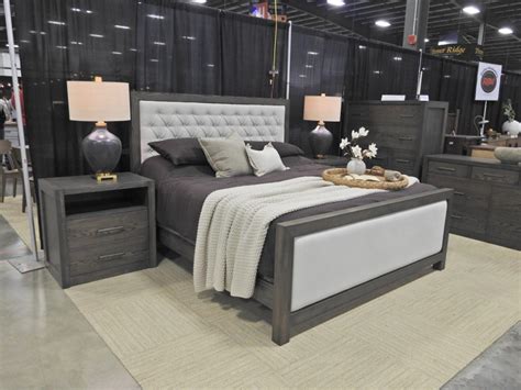 Robin Bed Solid Wood Upholstered Headboard Bed Ccf