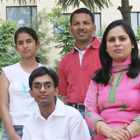 Rajinder Gupta The Story Of Rajinder Gupta Who Is Called Punjabs Dhirubhai Ambani Dgtl