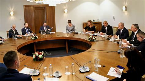 Гроздан Караджов Необходимо е да изградим нови транспортни коридори между България Турция и