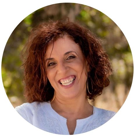 איילת השחר Ayelet Hashachar
