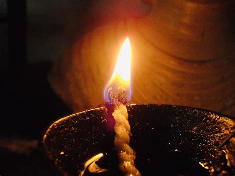 පහන්තිර නිෂ්පාදනය සහ අලෙවිය