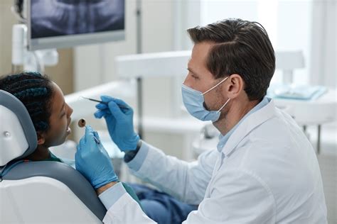What To Look For In A New Dentist Near Me Calabasas CA General And