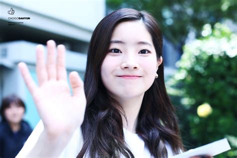 트와이스 다현 촬스의 이슈와 유머