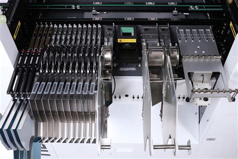 Високошвидкісний Smd Pick And Place Machine для виробників і