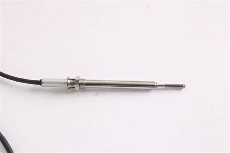 Keyence Gt2 P12l Contact Digital Sensor W Gt2 72n Amplifier Ntc Tech