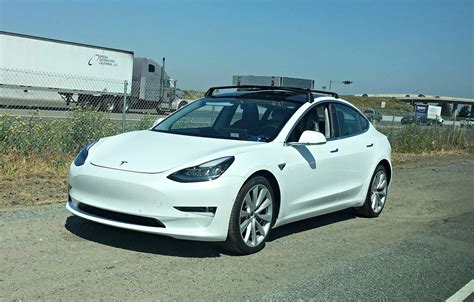 Tesla Model 3 Roof Rack System Spotted New Car Delivered To Tesla Hq