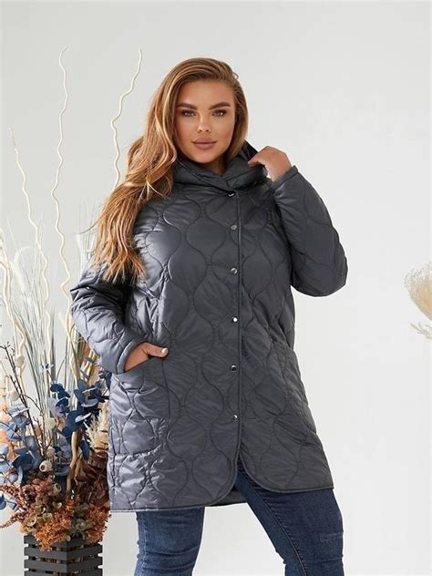 Куртка стьобана — ціна 1050 грн у каталозі Пальто Купити жіночі речі за доступною ціною на Шафі