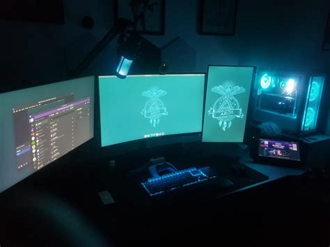 My Linux Battlestation R Linuxmasterrace