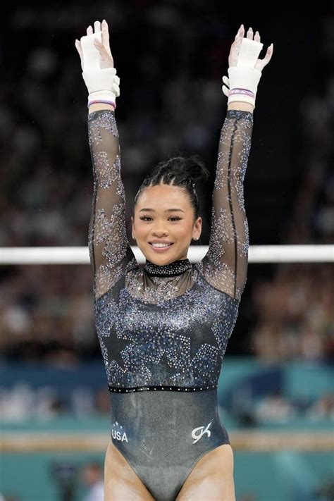 Biles Lee And Team Usa Mix Glamour And Grit To Surge To The Lead At