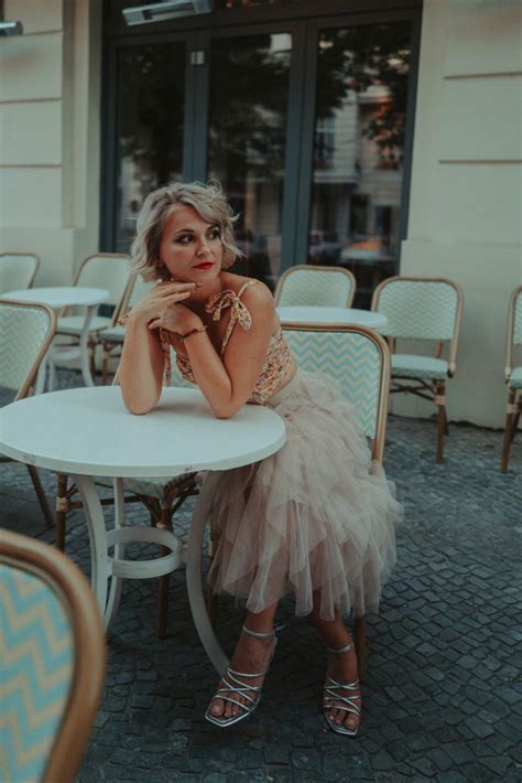 Sarah Von Chamiers Feet