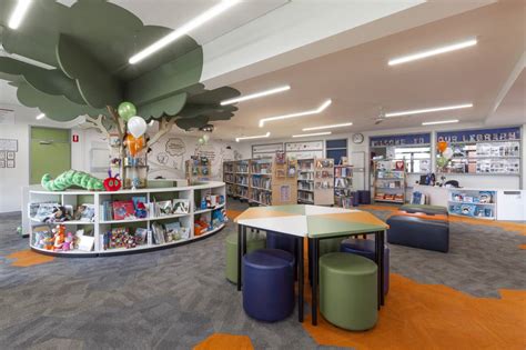 Monmia Primary School Library Raeco