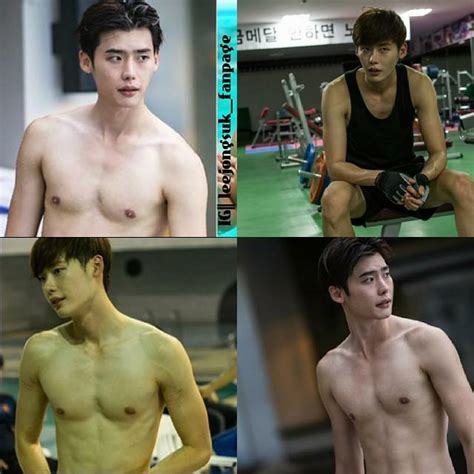 Lee Jong Suk Abs