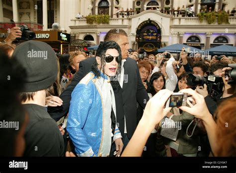 Michael Jackson Impersonator Navi Appears In Leicester Square As Part