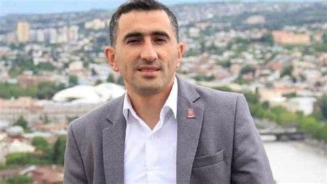 „აიტაჯის მამა სკოლის დირექტორის დაკავებას ითხოვს“ მოკლული 14 წლის გოგოს საქმე