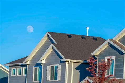 Hip Roof Vs Gable Roof Homeowners Guide To Roof Types