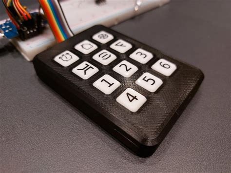 Backlit Keypad With 4 Demo Games Using Standard Tactile Switches And
