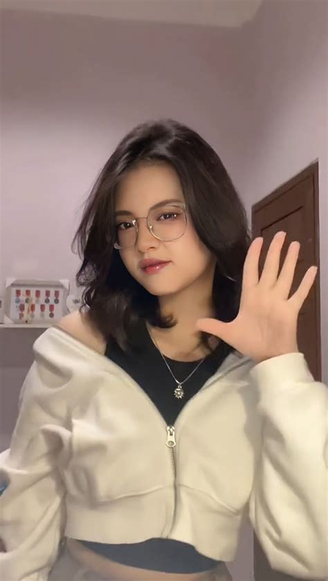 Christy Jkt48 Rambut Pendek Sekali Orang Cantik Gadis