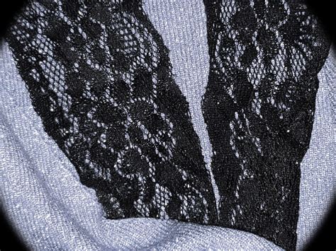 Vintage Sora Glitter Lace Top 후루츠패밀리