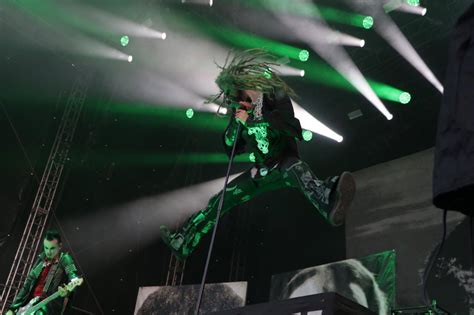 Morfar Uhygge Med Onkel Zombie • Metal A Day