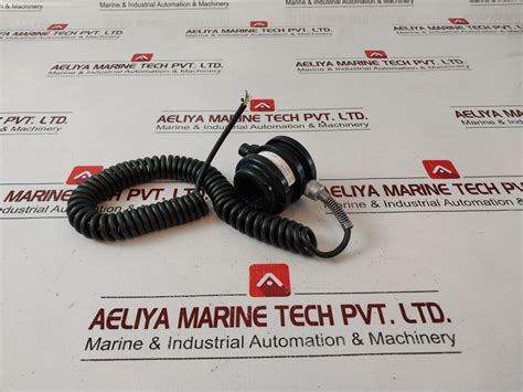 Holmberg Holmco 84 15 06980 Dynamic Hand Held Microphone Aeliya Marine