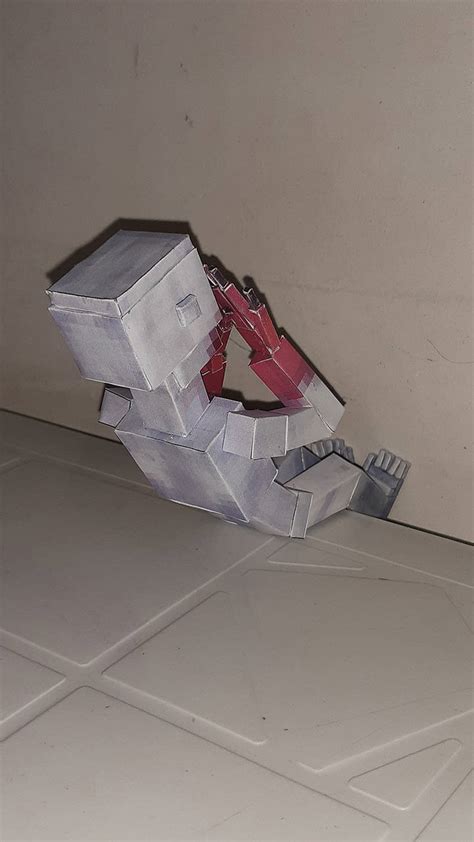 Scp 096 Pixel Papercraft