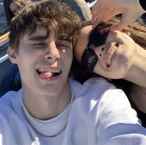 Happy🧡