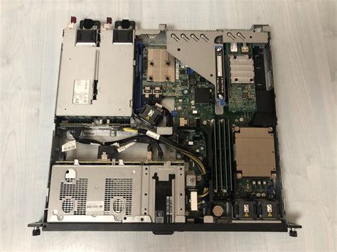 HP DL20 Gen10 Server 64GB RAM Smart Array HPE 640SFP28 Gebraucht in Niederhasli für CHF 939