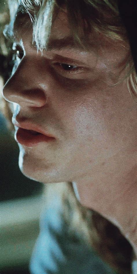 Kyle Spencer Aesthetic Wallpapers ピーターズ エヴァン