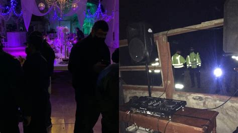 Polic As Son Confundidos Con Strippers En Fiesta Swinger