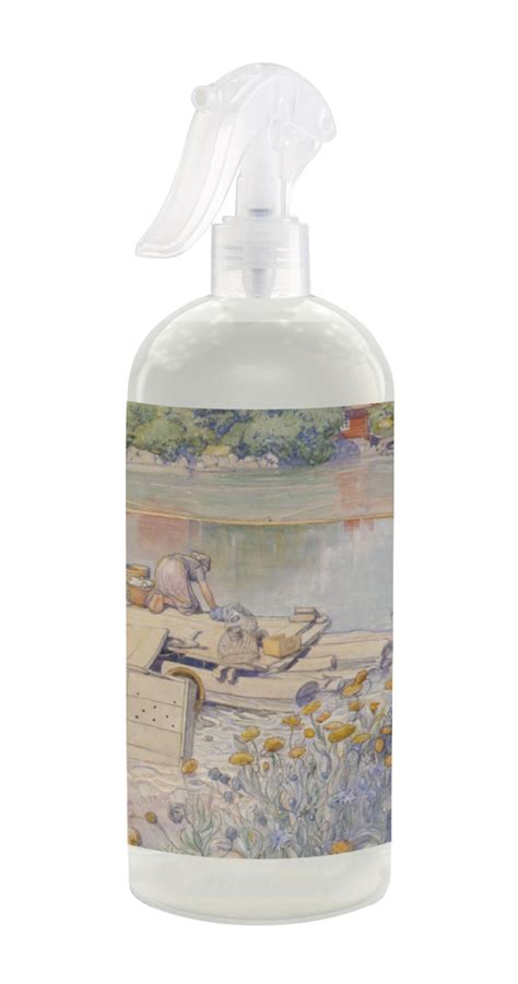 Ren Logik Textile Spray Water Lily Flower 500 Ml