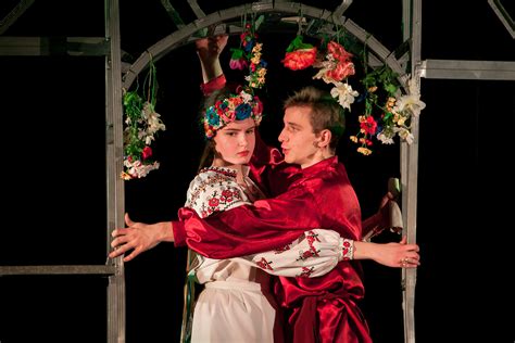 Бояриня Лесі Українки на великій сцені коледжу Dnipro Art College