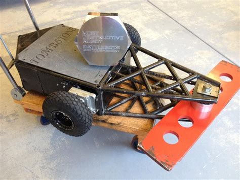 Battlebots Robot Creator Critiques Hex Bug Toys