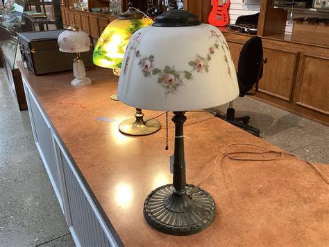 Lot Pittsburgh Lamp