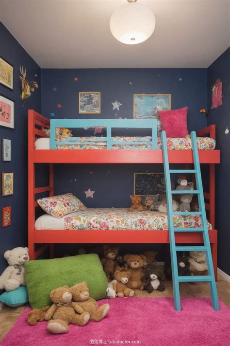 家居设计：多彩儿童房，涂鸦墙、彩色梯子和毛绒玩具 Tutu