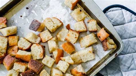 How To Make Croutons Easy Homemade Recipe Taste Of Home