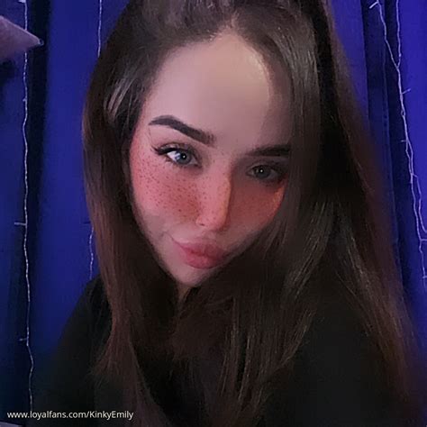 Kinky Switch Emily S Videos And Clips Official Account Loyalfans