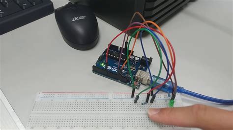 arduino 按鈕控制燈的亮暗 youtube