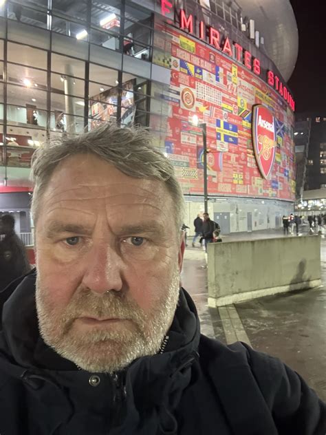 Start Of A Cracking Night Shame My Guests Didnt Have Such A Good Time