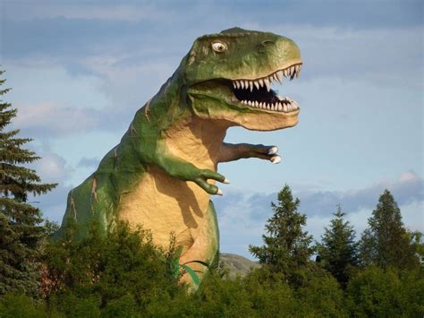 ‘tyra Is Drumheller Citizens Rally To Save Doomed Dinosaur Attraction