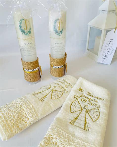 Pack Bautizo I Ciro Tradicional Toalla Bordada Velas López