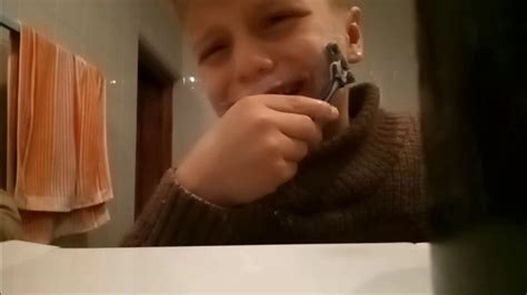 წვერის გაპარსვა Youtube