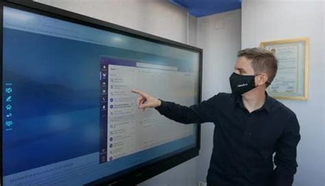 Newline Interactive Display Panel At ₹ 120000 Varanasi Id 2850972775930